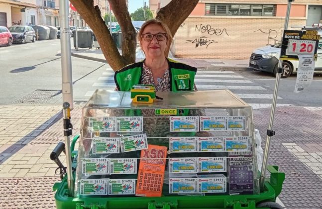 La ONCE reparte 385.000 euros en Málaga en el Camino San Rafael ...